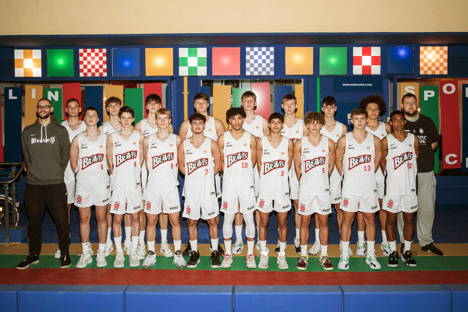 NBBL | Braves mit breitem Kader an den Start – RSV Eintracht Basketball